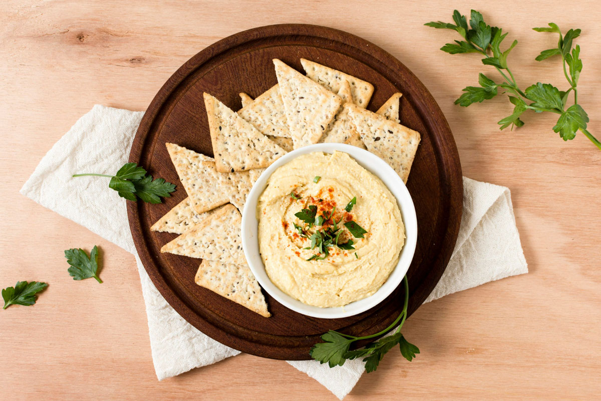 Super Easy Smooth and Creamy Hummus | Star Phoenix International